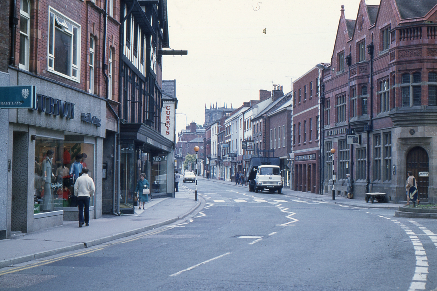 OSW-SL-O-5-6-40 Oswestry – Church St – View South from The Cross ...