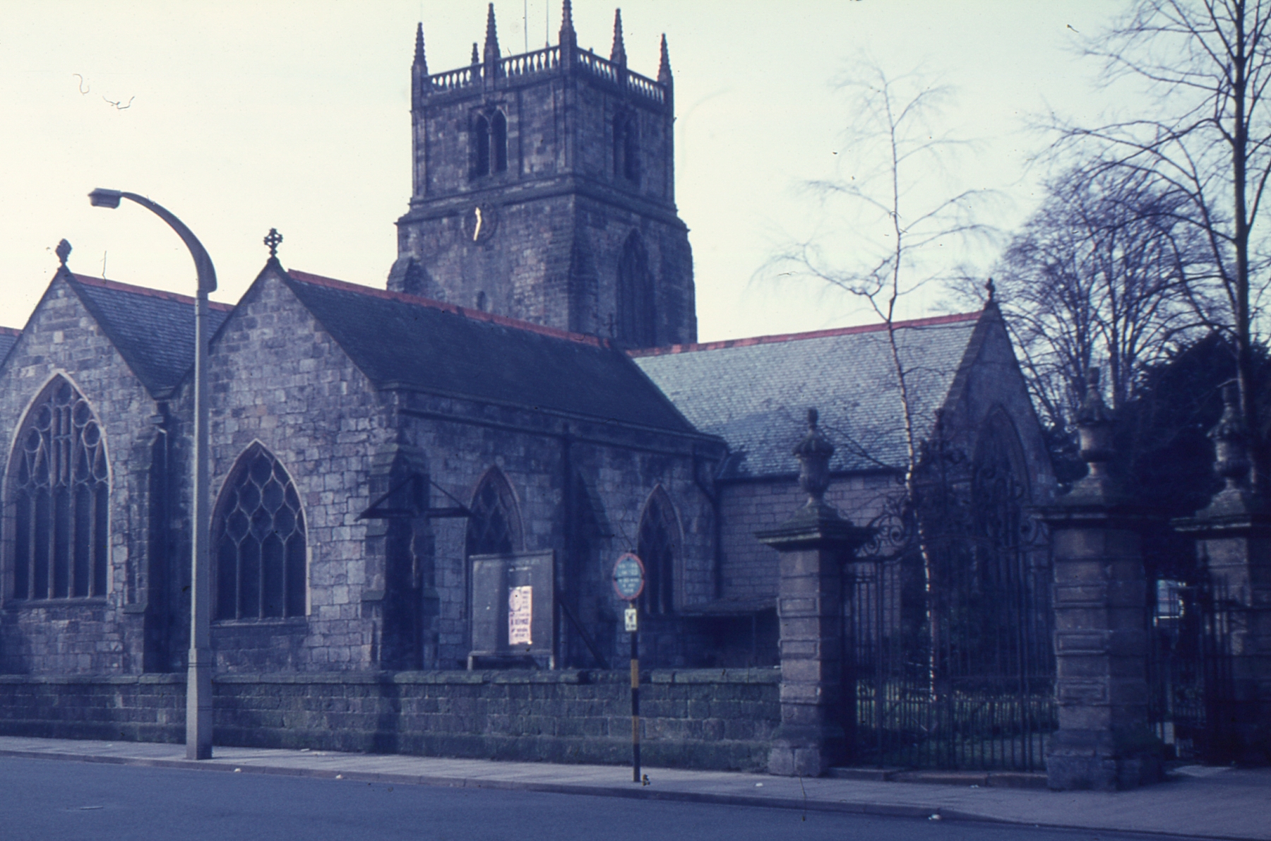 SL-O-5-6-41 Oswestry – Church St – St Oswalds Church - Oswestry Family ...