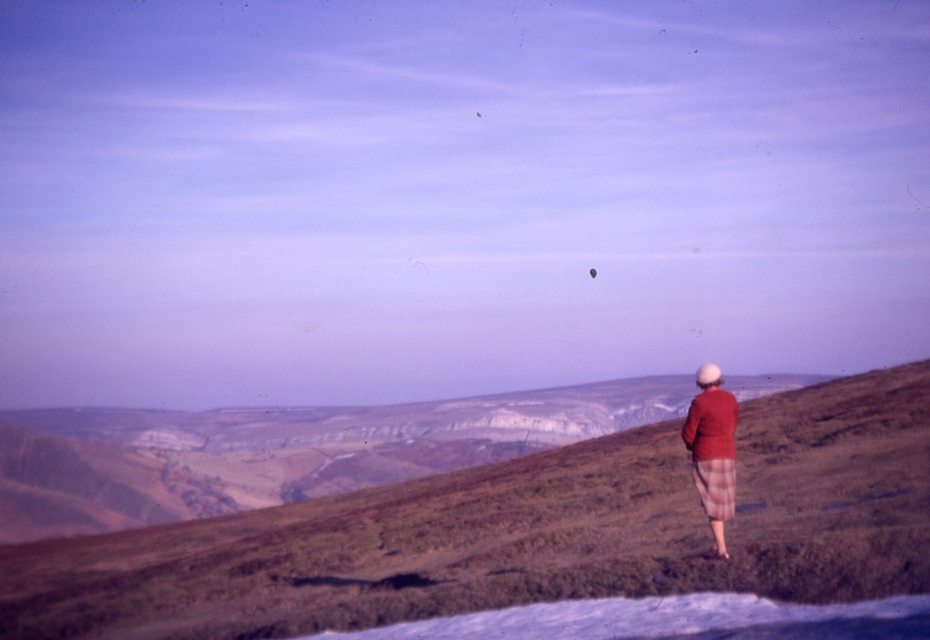 SL-OT-5 Mary Hignett Collection – Horse Shoe Pass - Oswestry Family ...