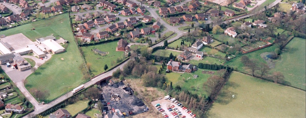 OSW-PH-E-8-3-2 Aerial view of Ellesmere, Mar 1994 - Oswestry Family ...